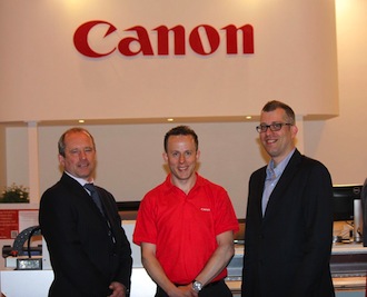 C3imaging signs off UV flatbed printer at Sign and Digital - Image Reports