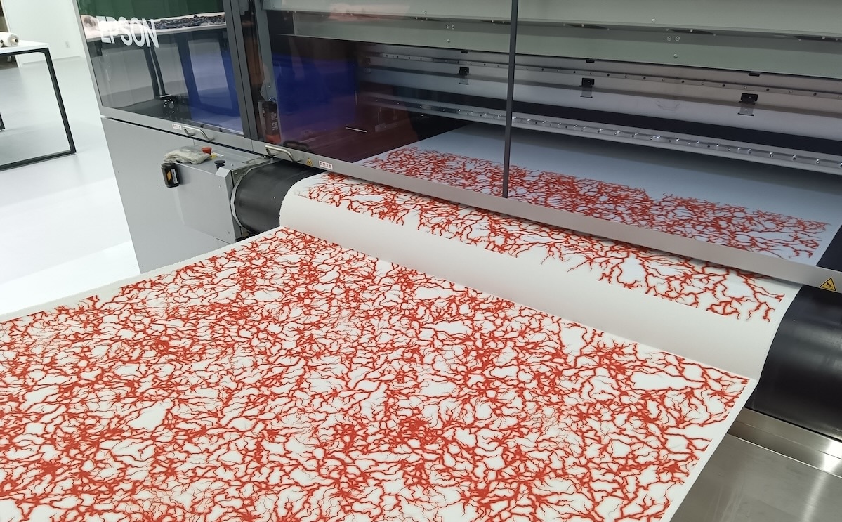 Epson partners Japanese on pigment inkjet printing to Spiber material ...